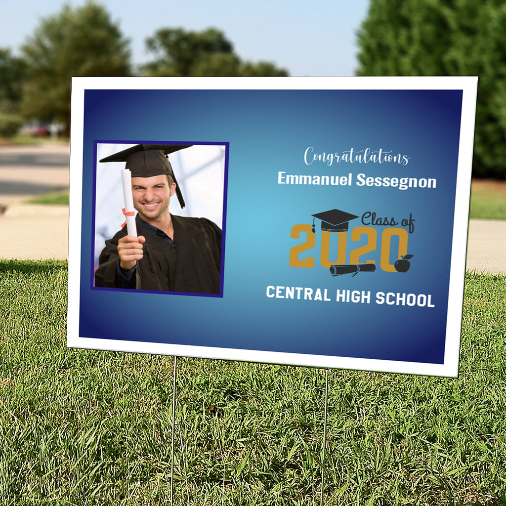 Graduation Yard Sign | Savvy Custom Gifts